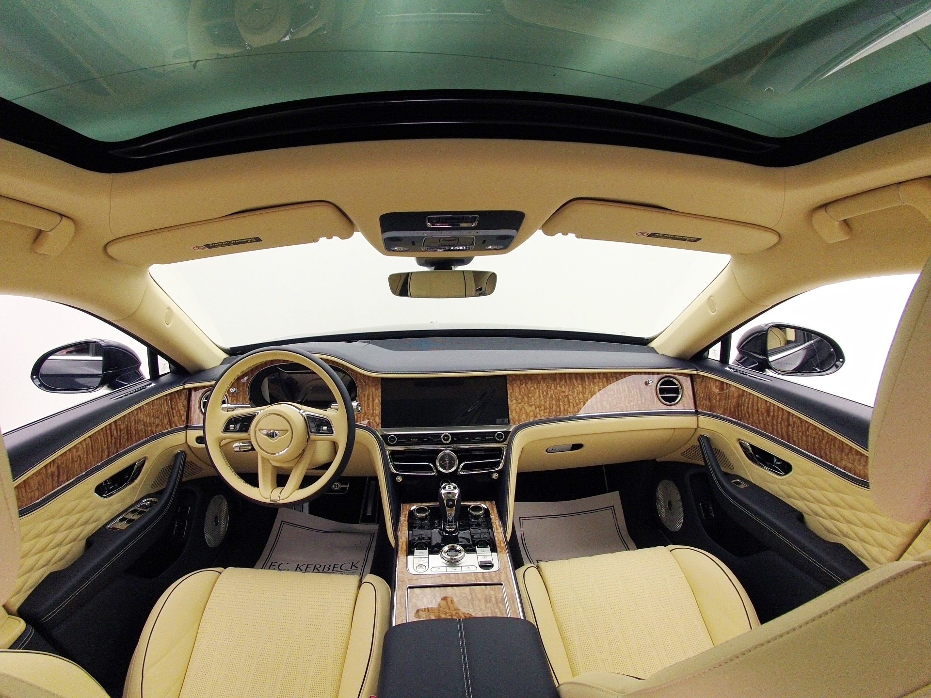Used 2022 Bentley Flying Spur V8/LEASE OPTIONS AVAILABLE For Sale ...