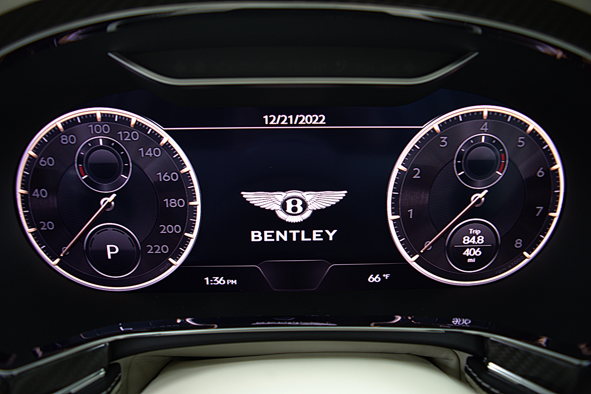 Used 2022 Bentley Flying Spur V8 / LEASE OPTIONS AVAILABLE For Sale ...