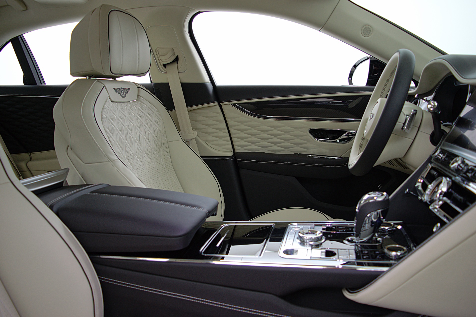 Used 2022 Bentley Flying Spur V8 / LEASE OPTIONS AVAILABLE For Sale ...