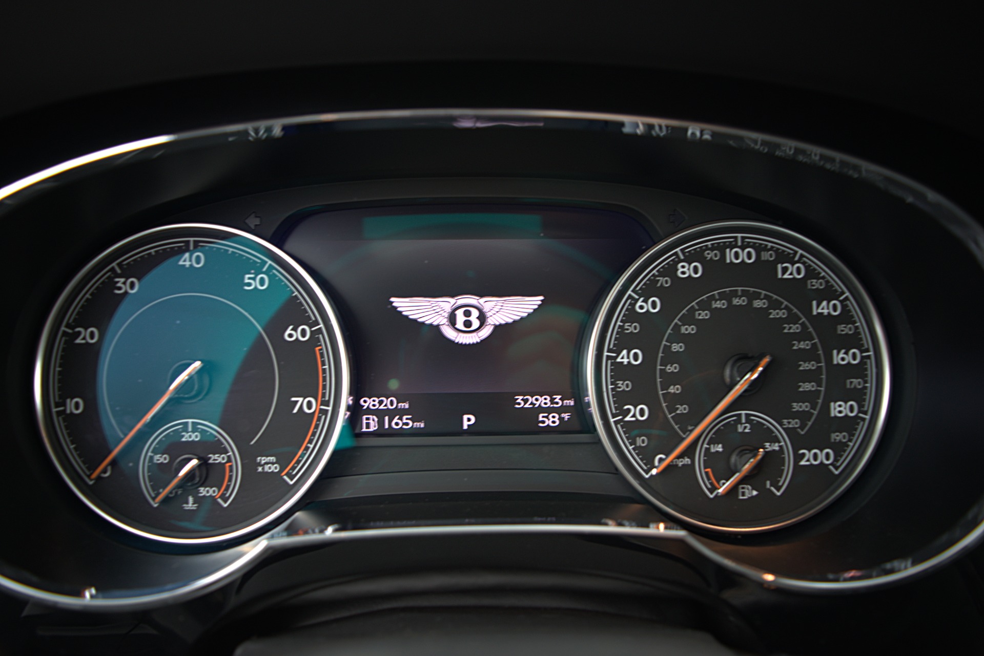 Used 2018 Bentley Bentayga W12 Signature For Sale ($129,000) | Bentley ...