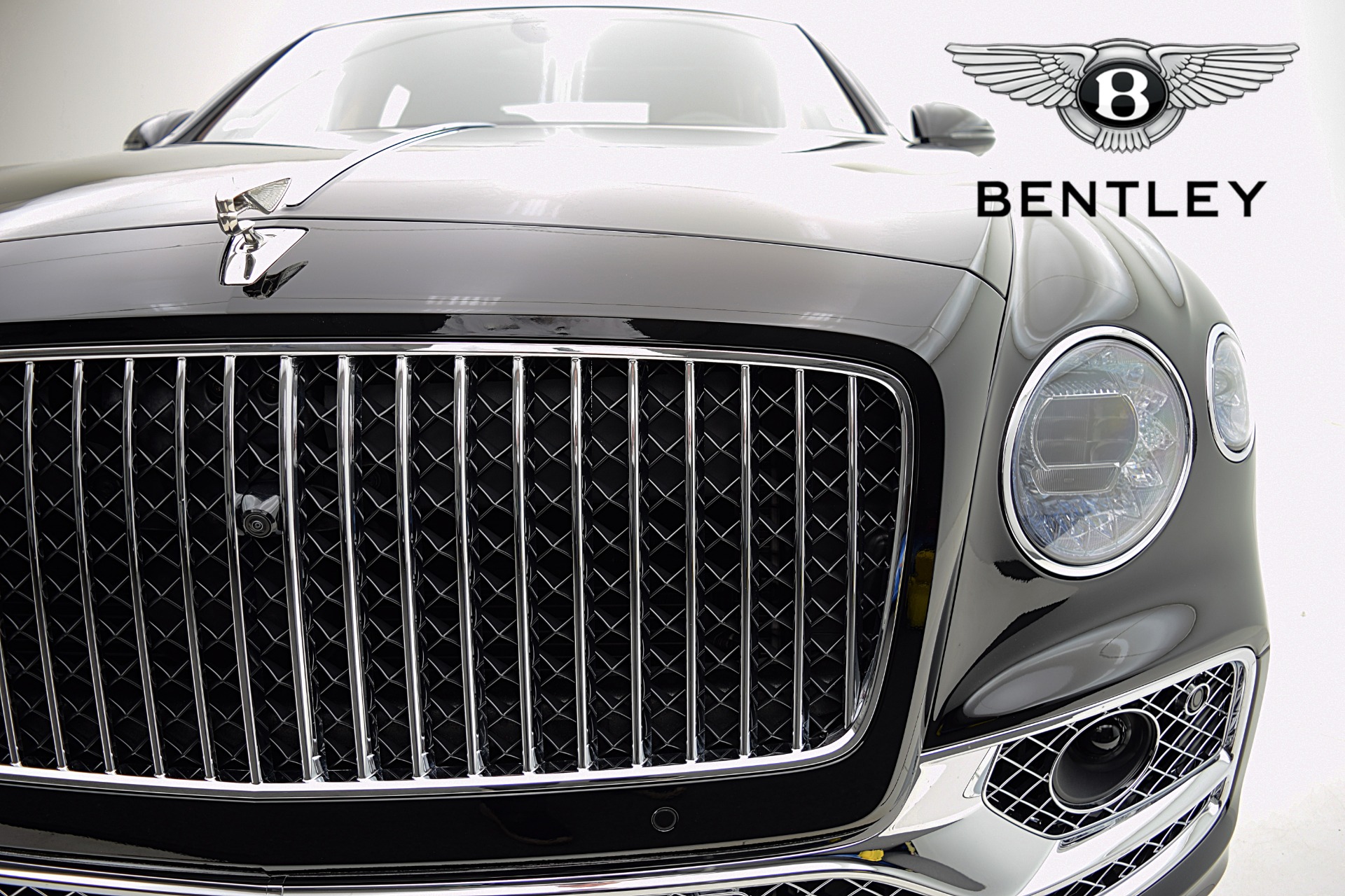 Used 2022 Bentley Flying Spur V8/LEASE OPTIONS AVAILABLE For Sale ...