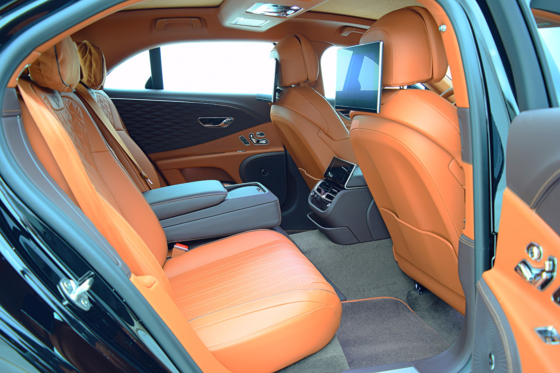 Used 2022 Bentley Flying Spur V8/LEASE OPTIONS AVAILABLE For Sale ...