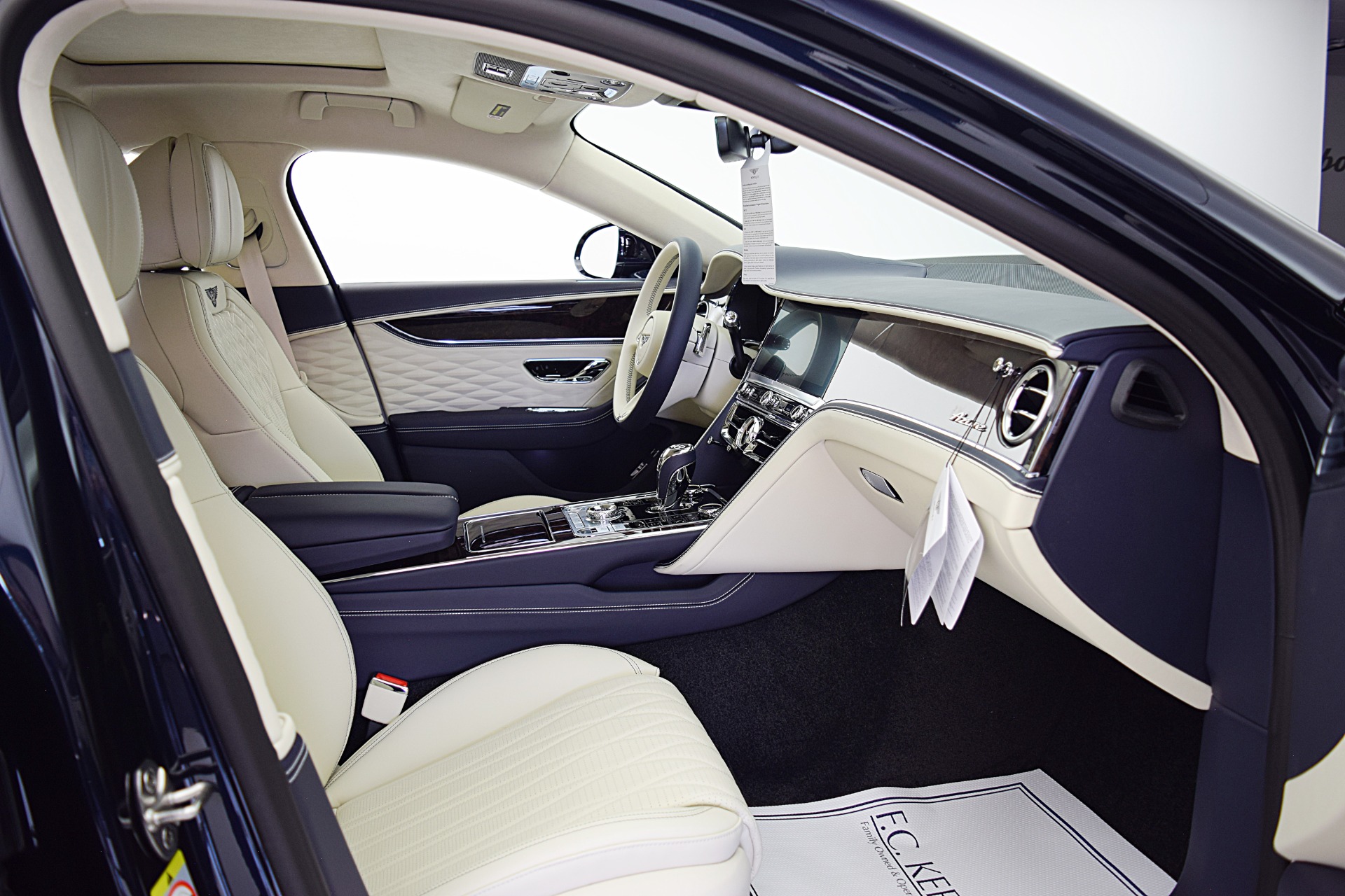 New 2024 Bentley Flying Spur Azure V8 For Sale ($273,655) | Bentley ...