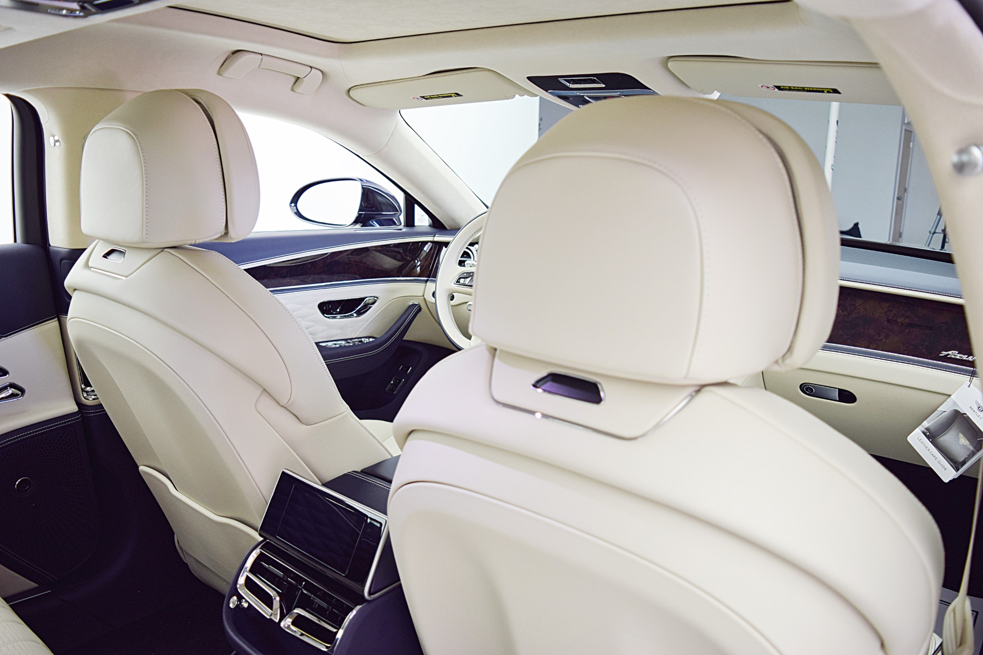 New 2024 Bentley Flying Spur Azure V8 For Sale ($273,655) | Bentley ...