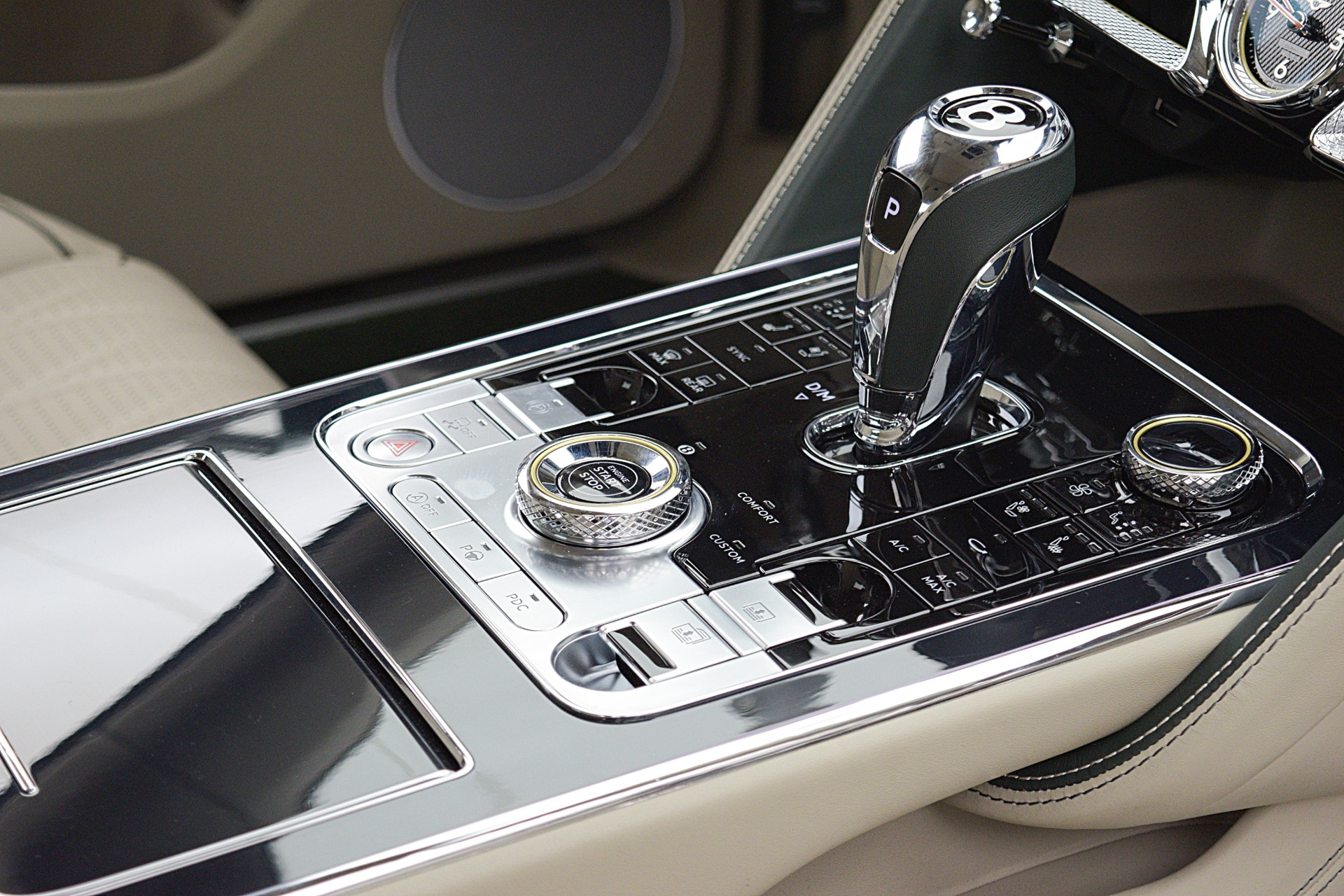 Used 2022 Bentley Flying Spur V8/LEASE OPTIONS AVAILABLE For Sale ...