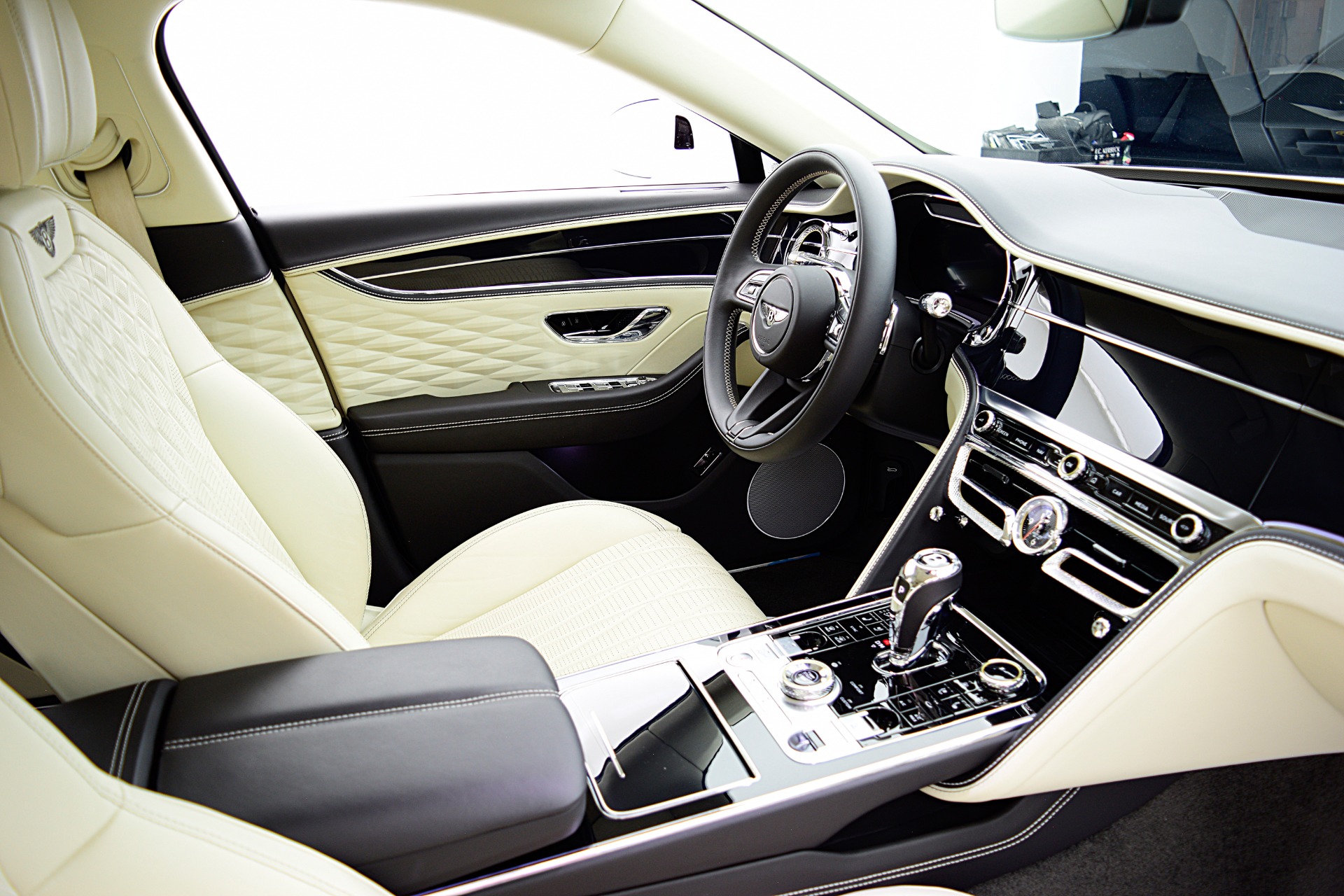 Used 2021 Bentley Flying Spur V8 First Edition/LEASE OPTIONS AVAILABLE For Sale ($179,000 ...