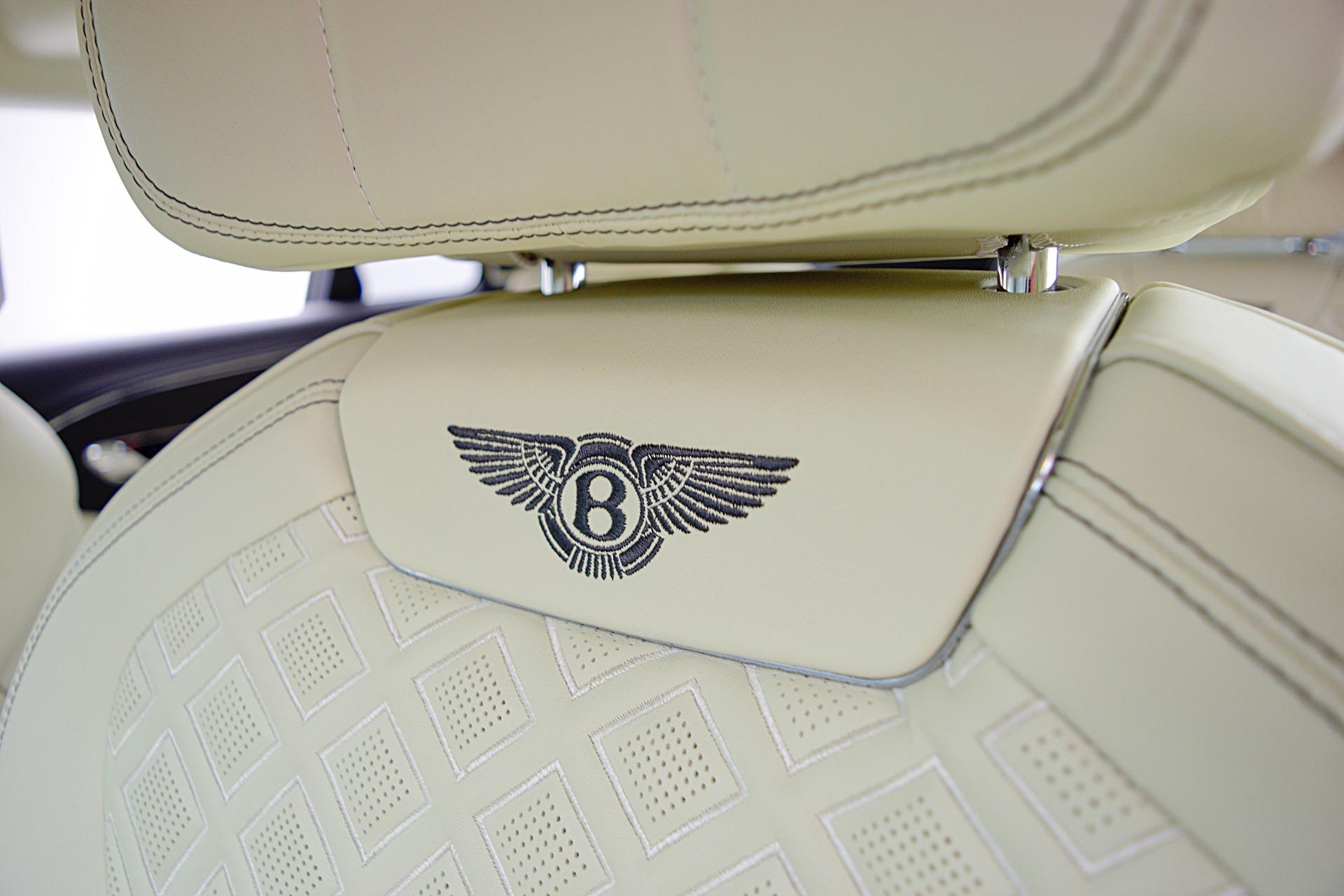 Used 2021 Bentley Flying Spur V8 First Edition/LEASE OPTIONS AVAILABLE For Sale ($179,000 ...